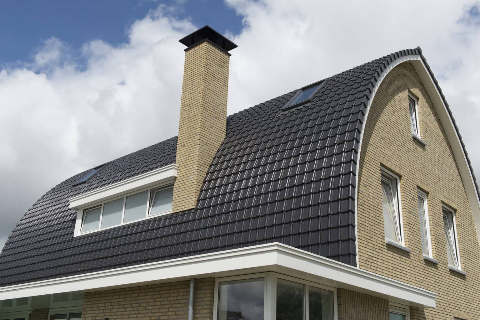 Monier Postel Orage antraciet vol donker dakpan - Goedkope Dakpannen